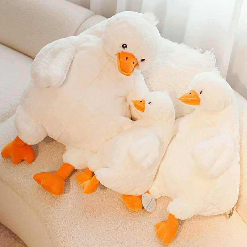 Chubby Fluffy Duck Plush – ASTRONORD